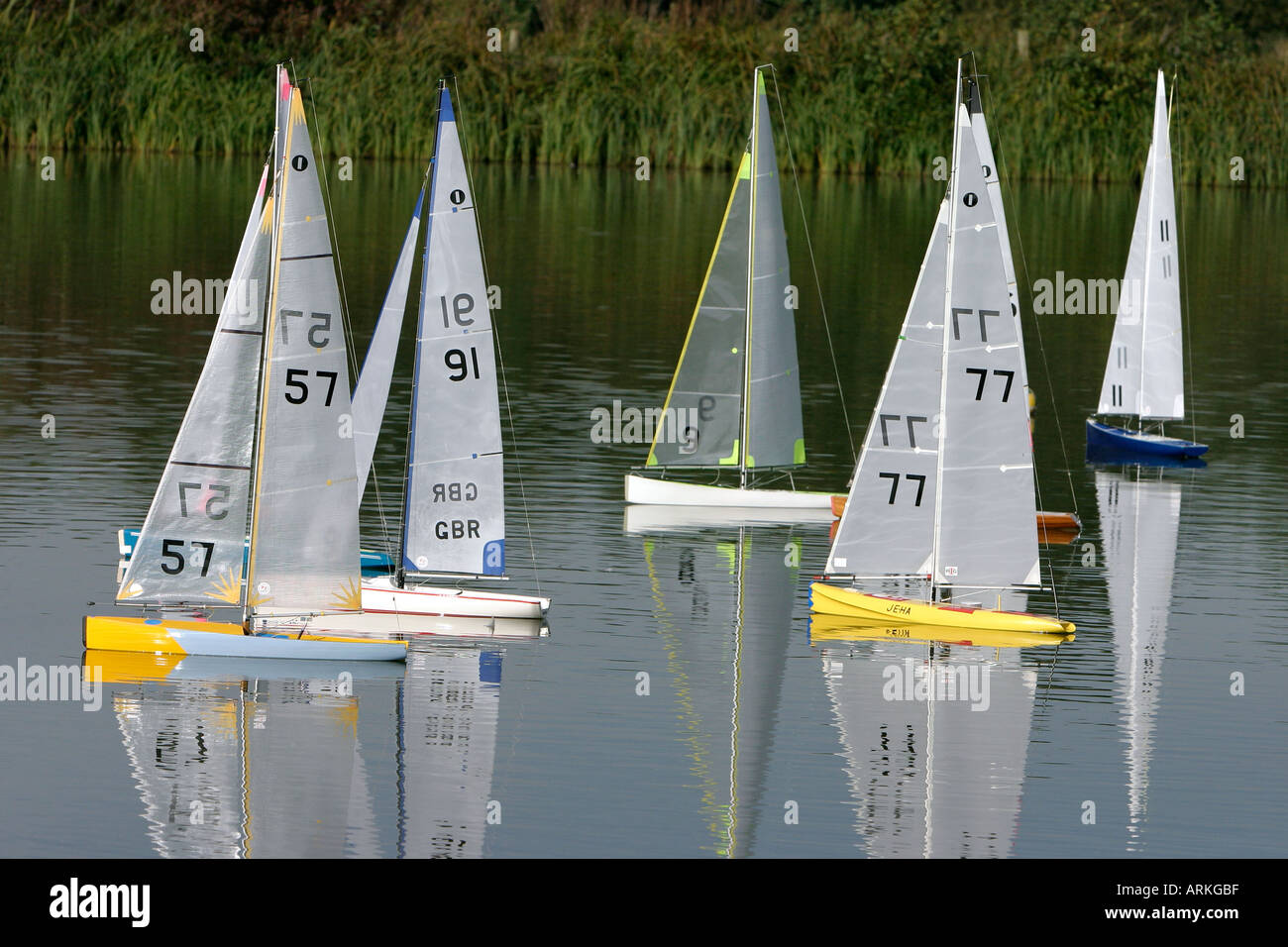 Model boats hi-res stock photography and images - Alamy