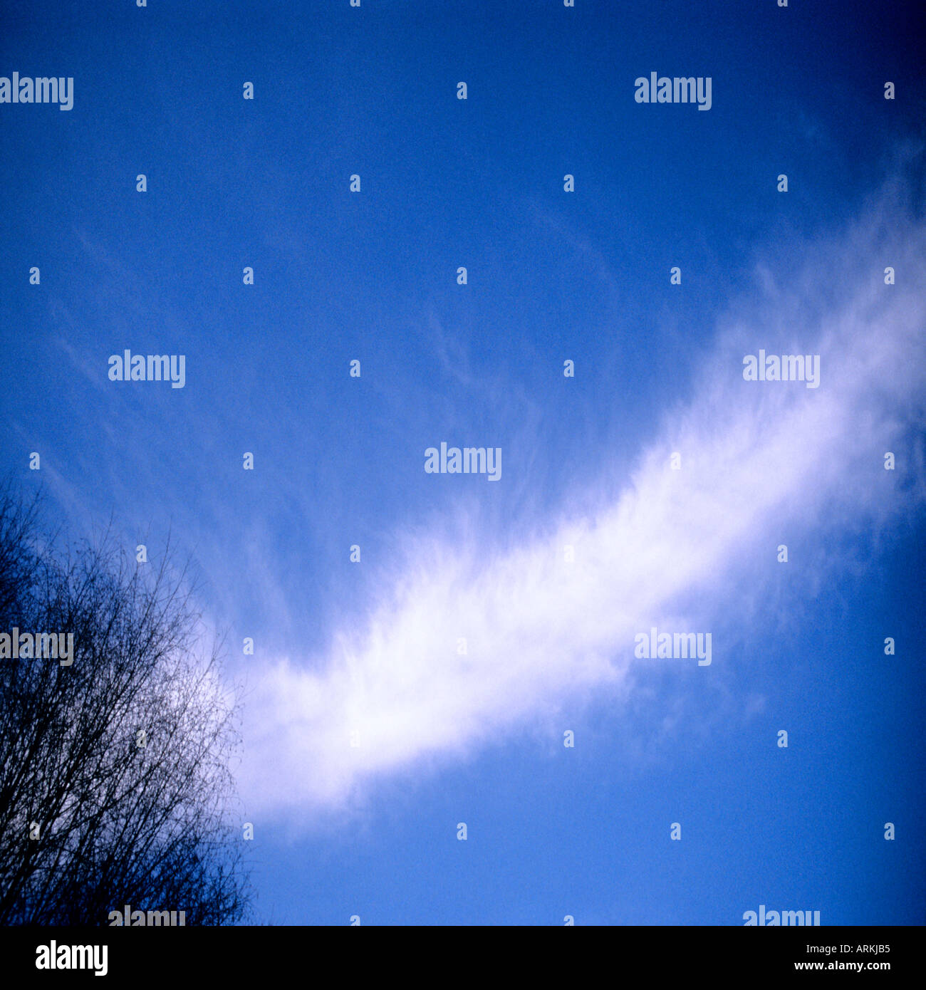 The jet stream over england hi-res stock photography and images - Alamy
