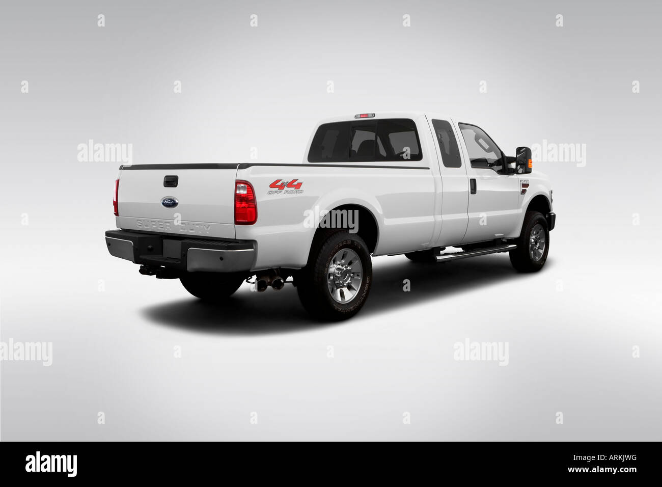 2008 Ford F-250 SD Lariat in White - Rear angle view Stock Photo - Alamy