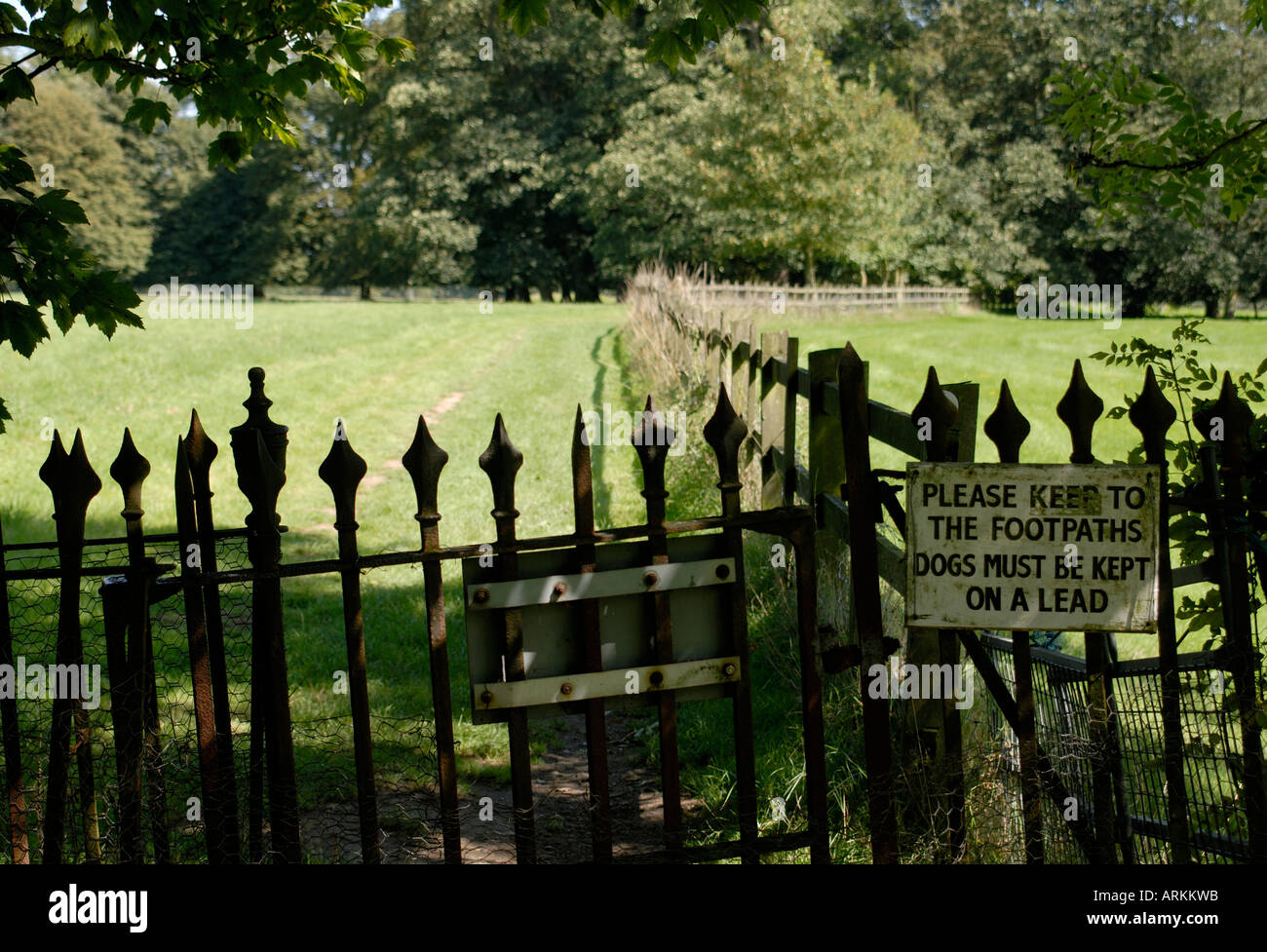 The start of a footpath through fields near Linton Stock Photo - Alamy