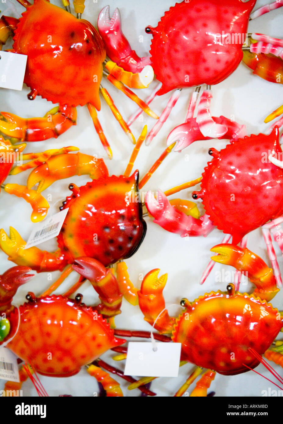 Ceramic crabs hi-res stock photography and images - Alamy