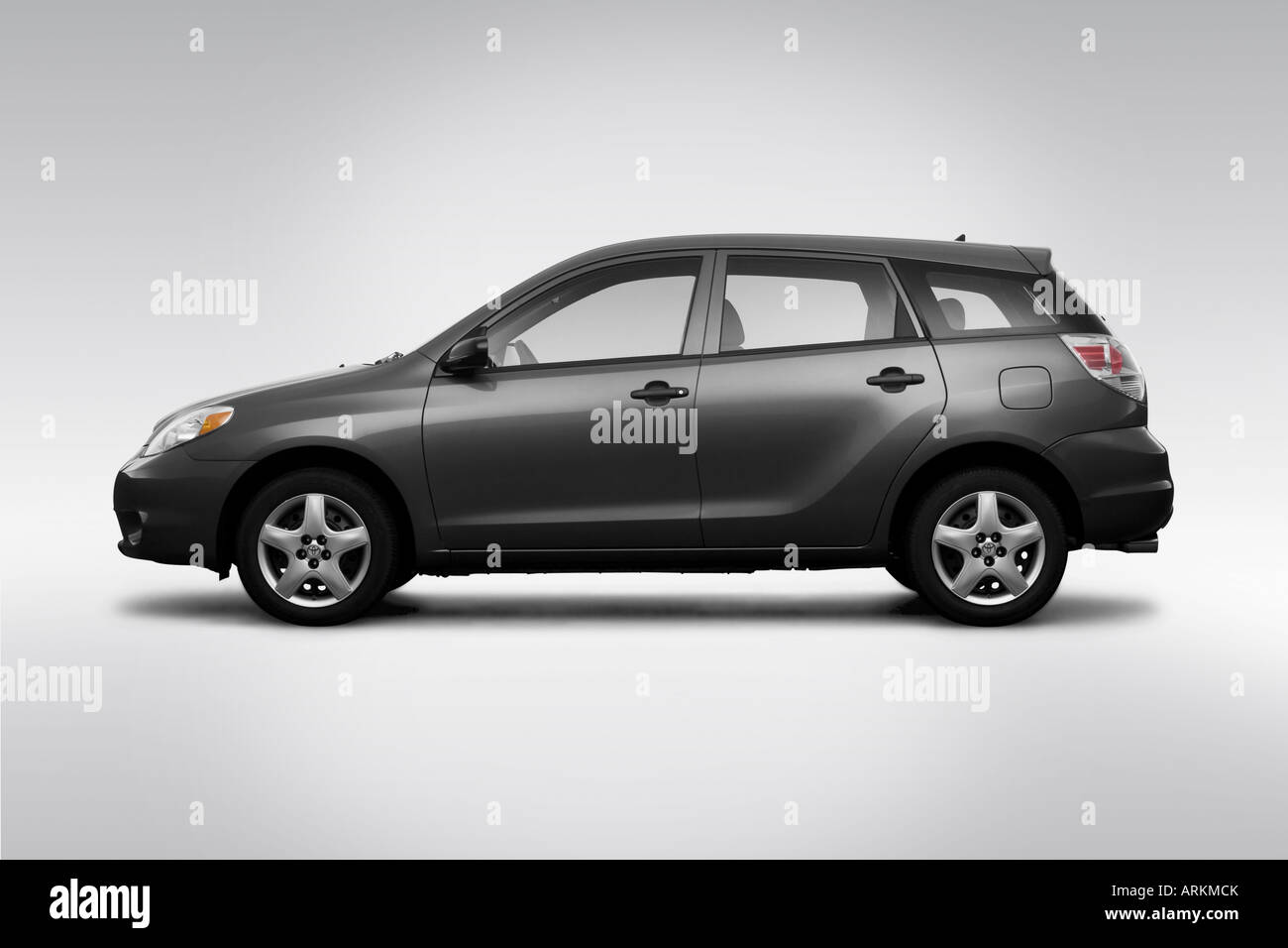 Toyota corolla side hi-res stock photography and images - Alamy