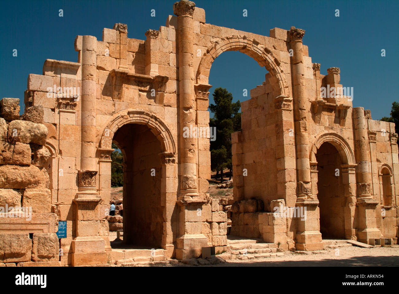 South Gate Roman City of Jerash Jordan Stock Photo - Alamy