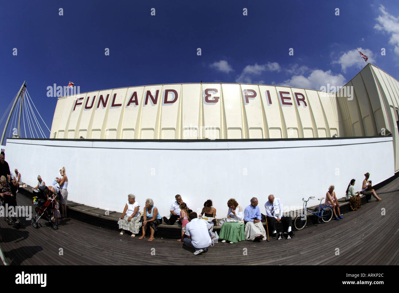 Southport funland arcade hi-res stock photography and images - Alamy