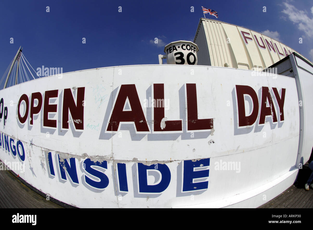 open all day Stock Photo - Alamy