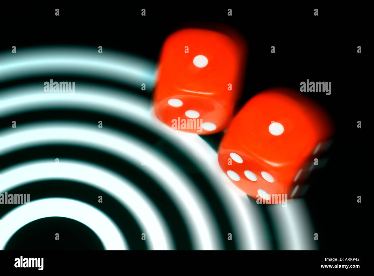 Red dice snake eyes hi-res stock photography and images - Alamy