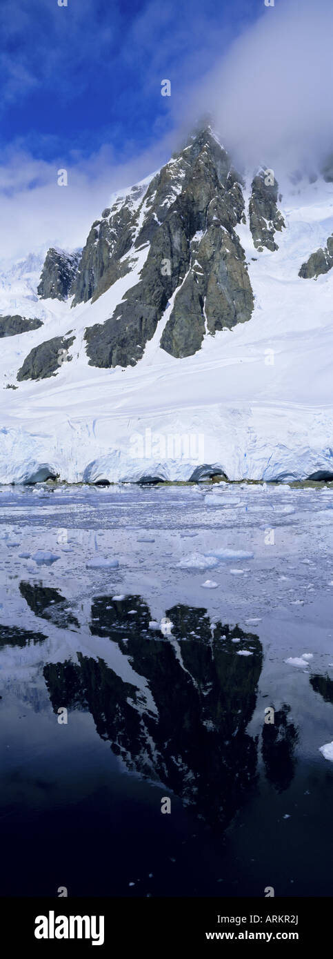Antarctica antarctic lemaire channel hi-res stock photography and ...