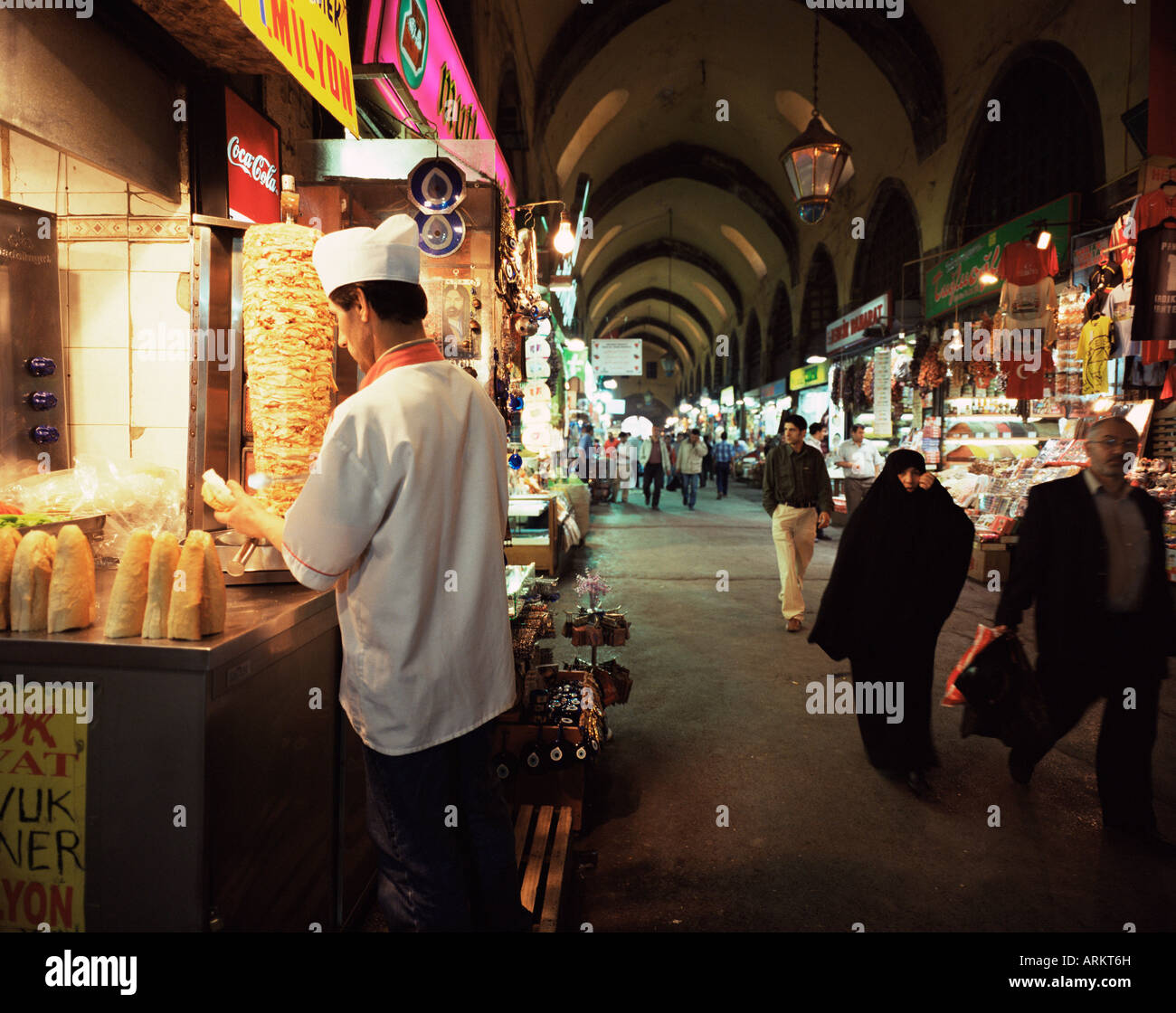 Grand Bazaar (Great Bazaar) (Kapali Carsi), Istanbul, Turkey, Europe ...