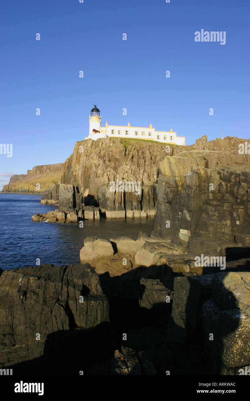 Neist point lighthouse isle of skye scotland Stock Photo - Alamy