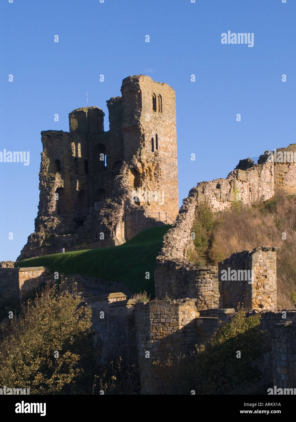 12th Century Keep and Barbican walls Stock Photo - Alamy