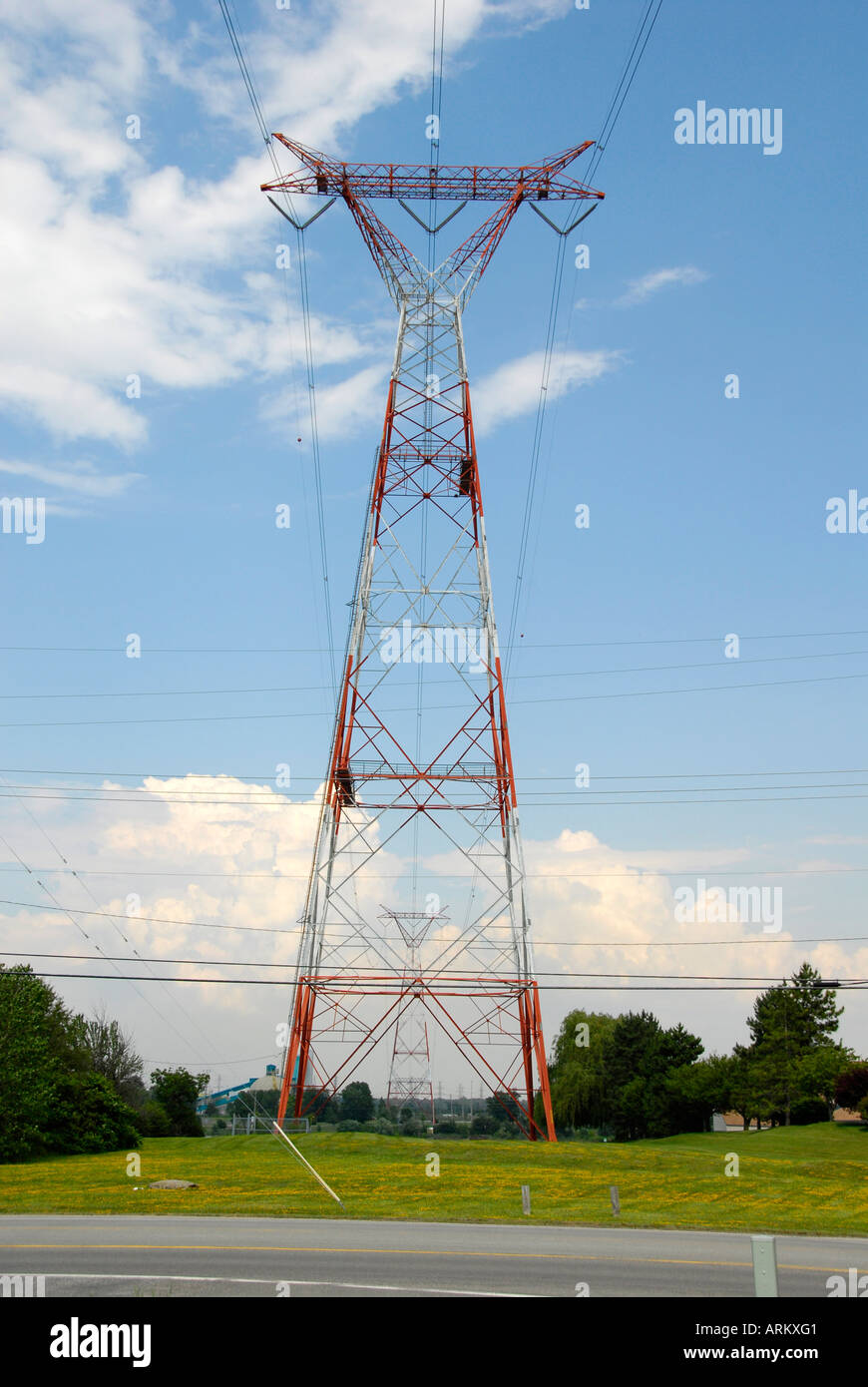 Power lines border hi-res stock photography and images - Alamy
