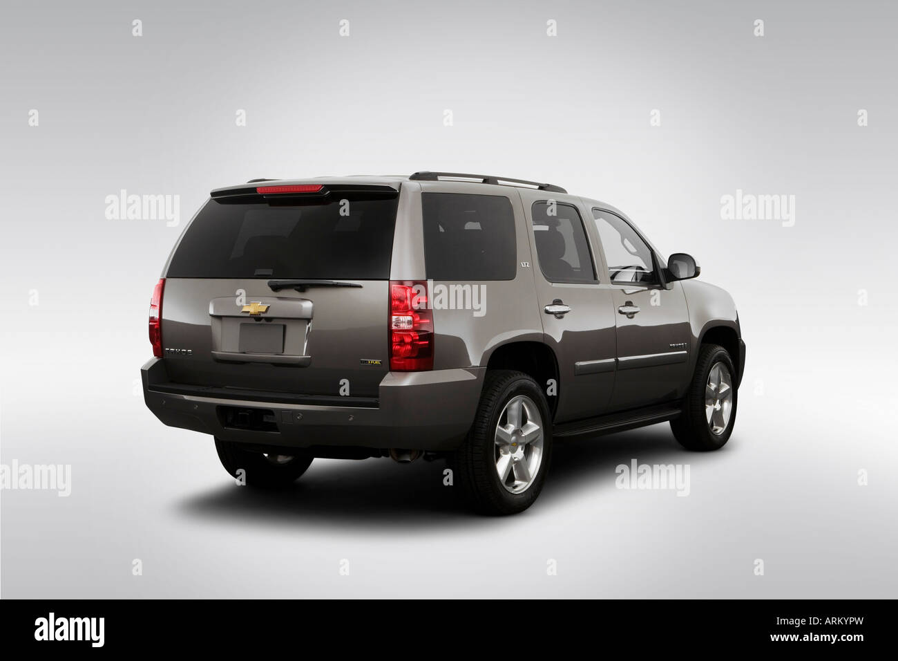 2008 Chevrolet Tahoe LTZ in Gray - Rear angle view Stock Photo - Alamy