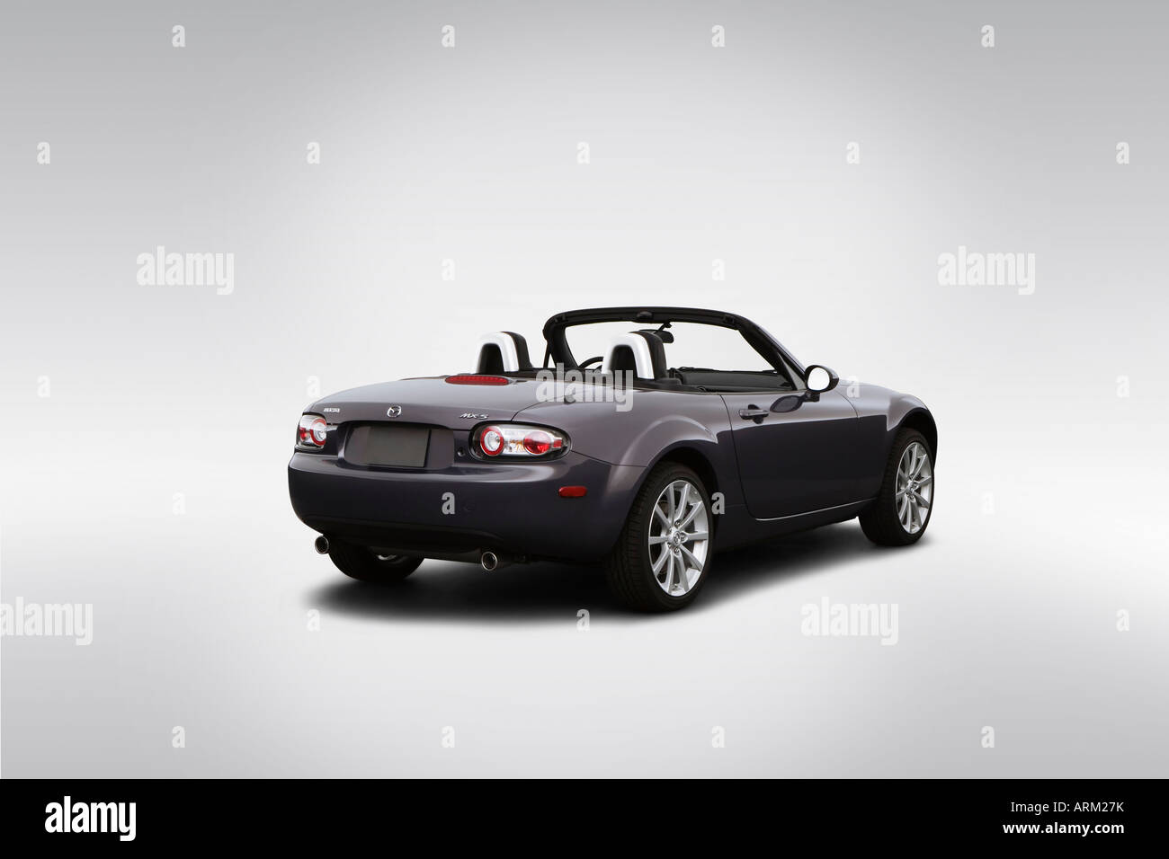 2008 Mazda MX-5 Grand Touring in Gray - Rear angle view Stock Photo - Alamy