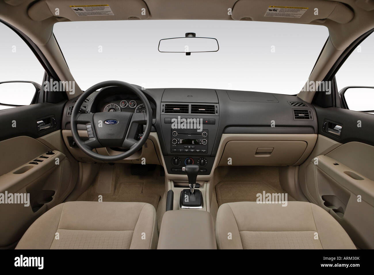 White Ford Fusion High Resolution Stock Photography and Images - Alamy