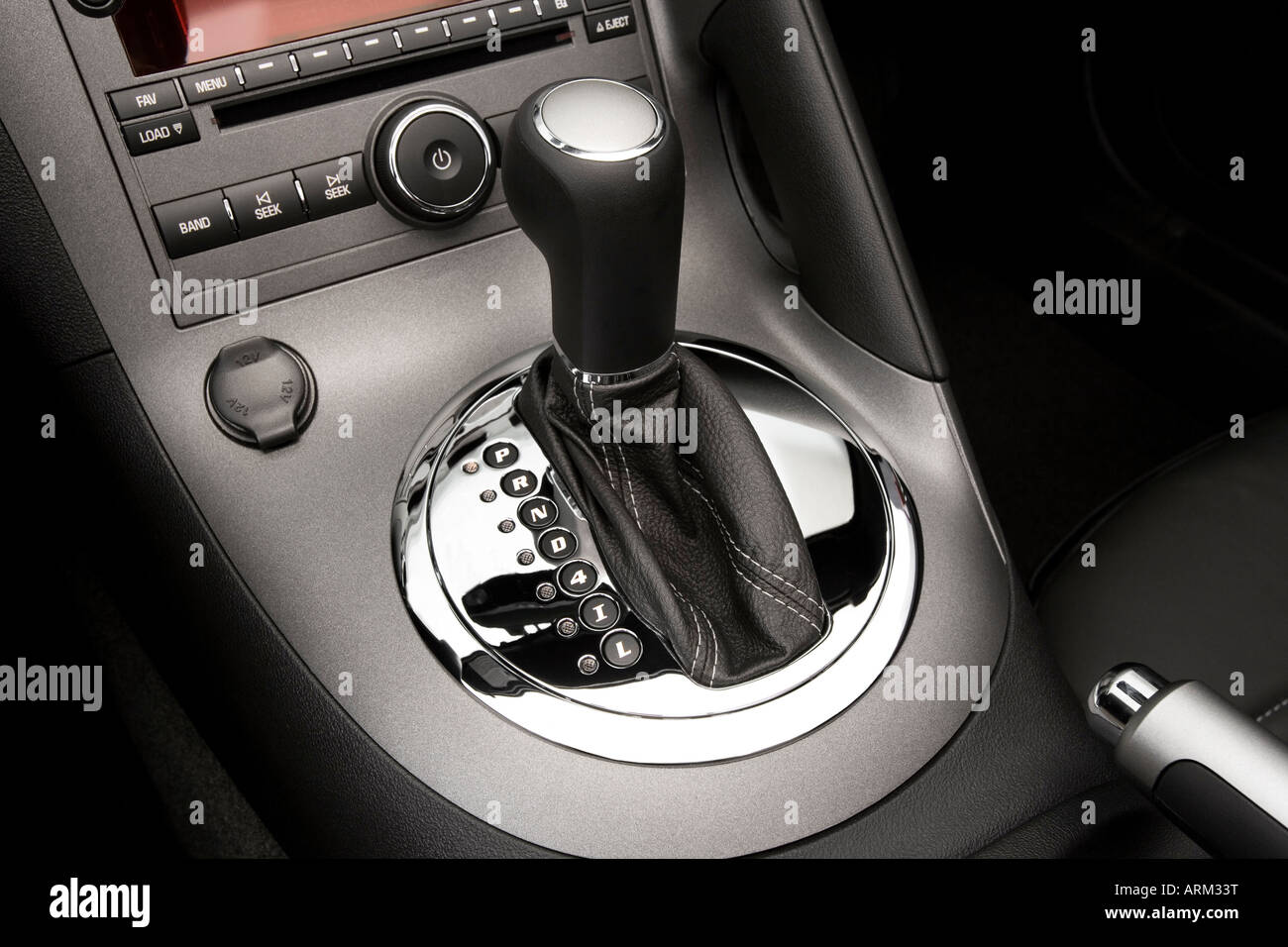2008 Pontiac Solstice in Orange - Gear shifter/center console Stock ...