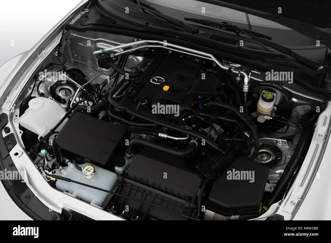 Mx 5 engine hi-res stock photography and images - Alamy