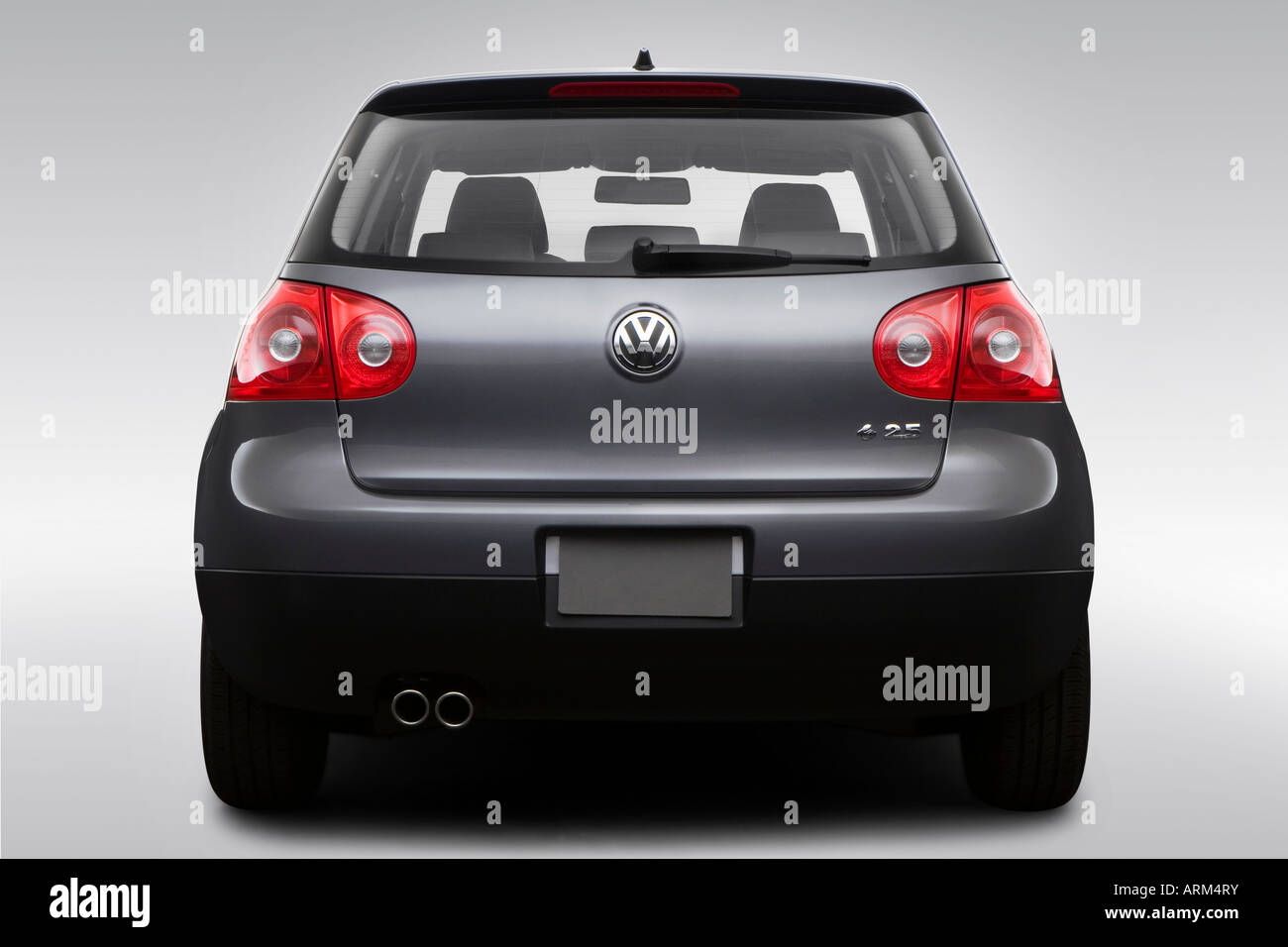 2008 Volkswagen Rabbit S in Gray - Low/Wide Rear Stock Photo - Alamy