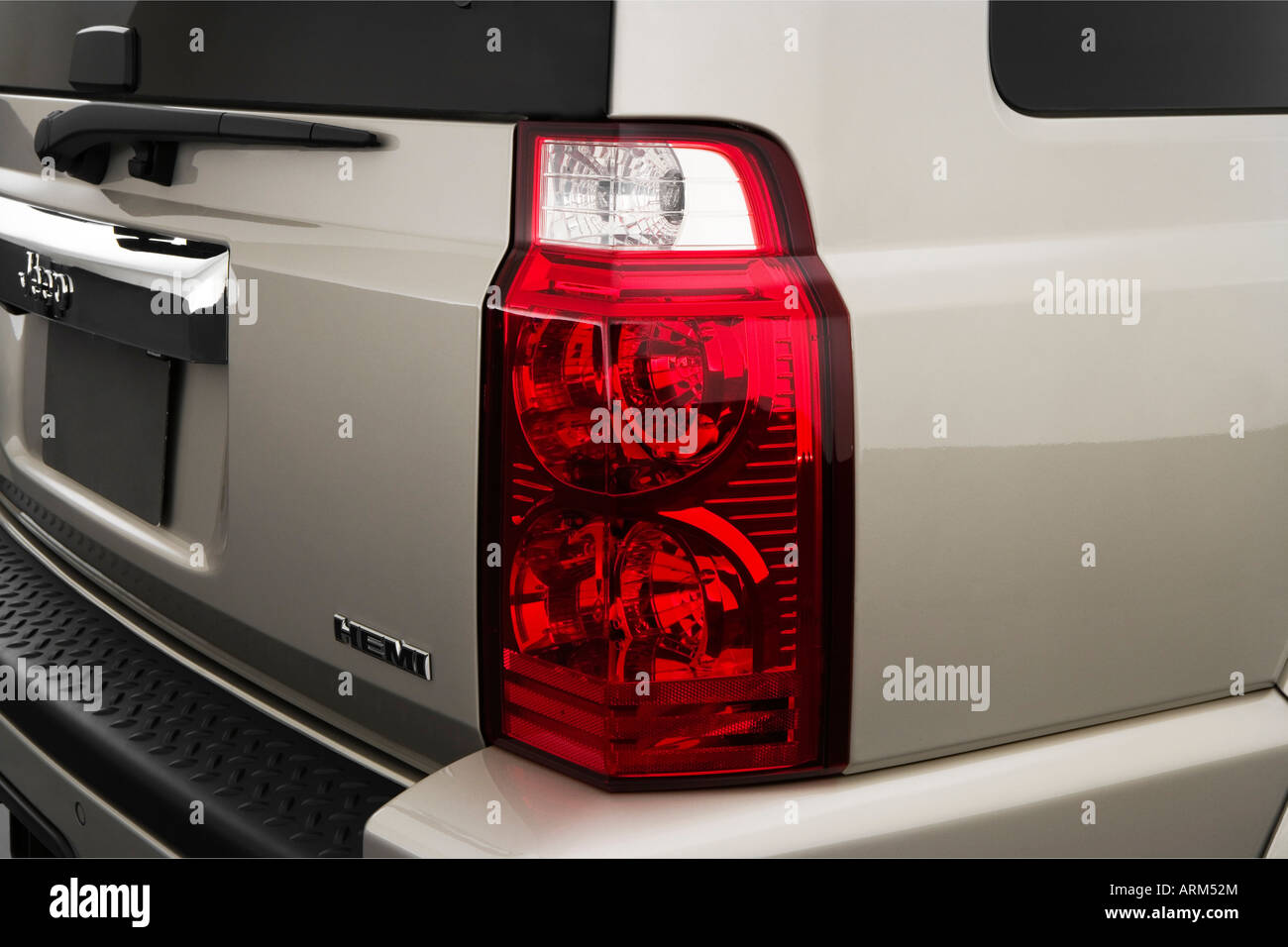 2008 jeep commander overland in hi-res stock photography and images - Alamy