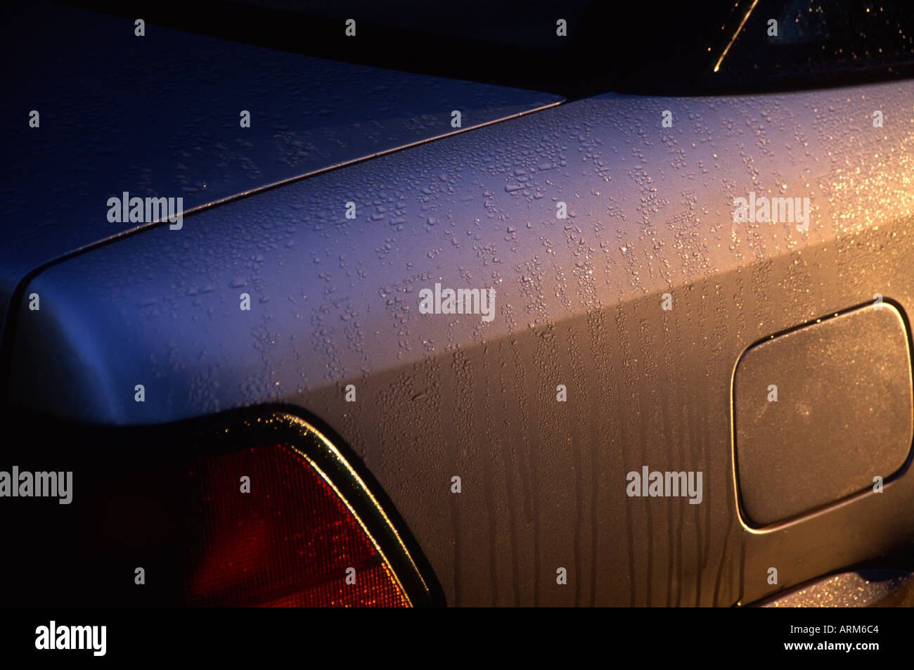 Dew point vapour hi-res stock photography and images - Alamy