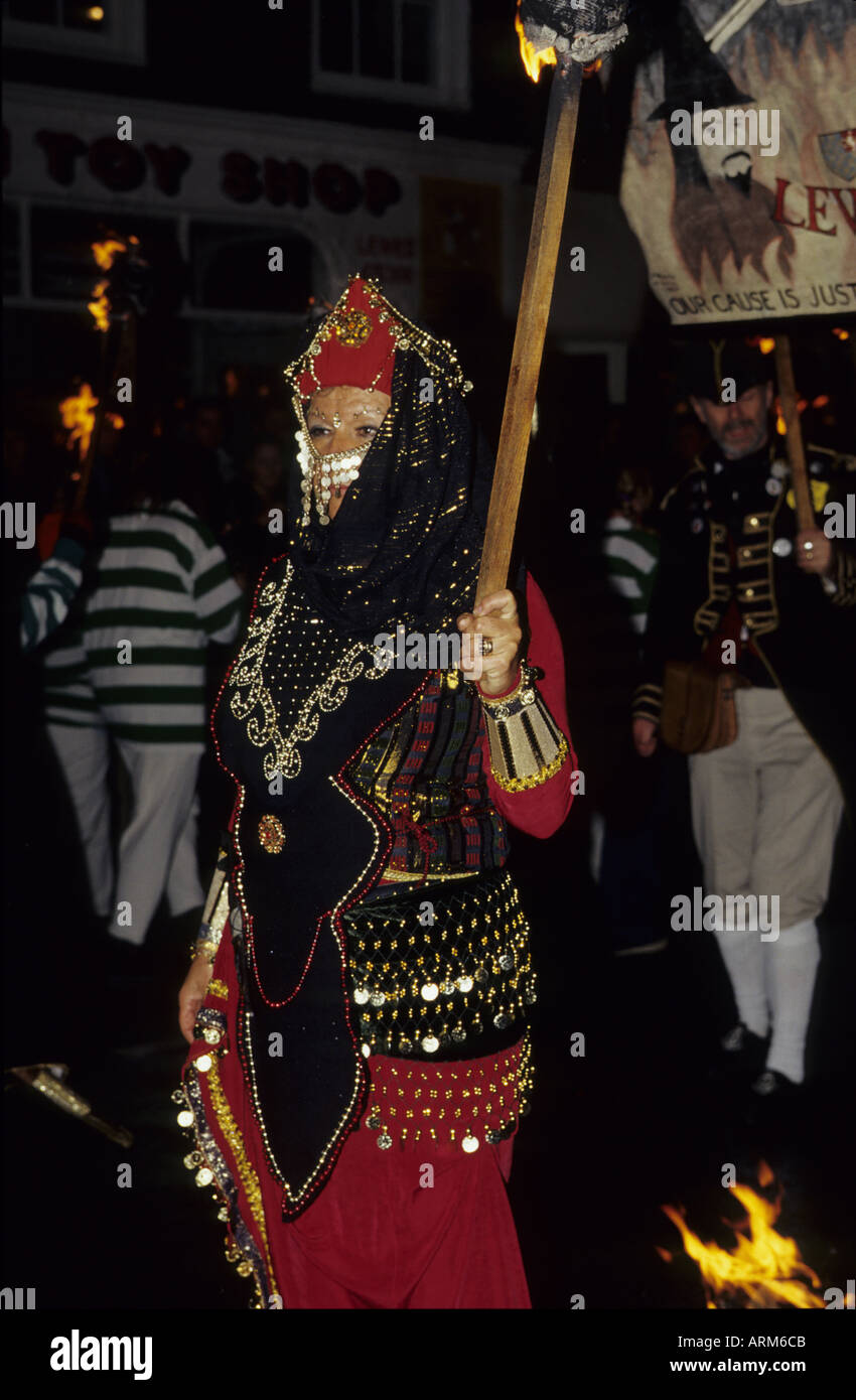 BONFIRE NIGHT PROCESSION LEWES SUSSEX UK Stock Photo - Alamy