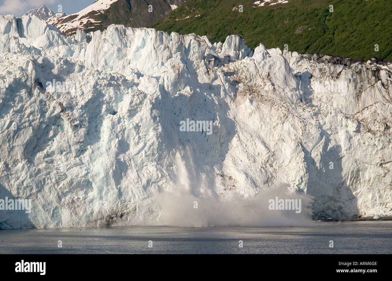Melting iceberg falling hi-res stock photography and images - Alamy