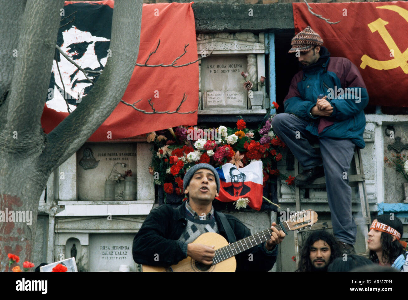 Victor jara hi-res stock photography and images - Alamy