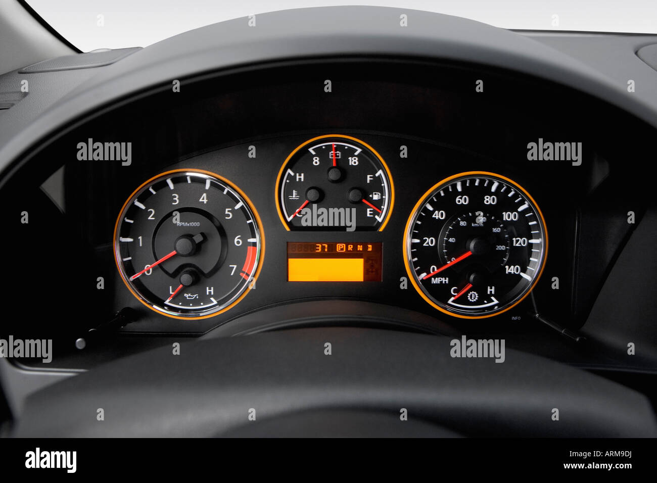 2008 Nissan Titan LE in Black - Speedometer/tachometer Stock Photo - Alamy