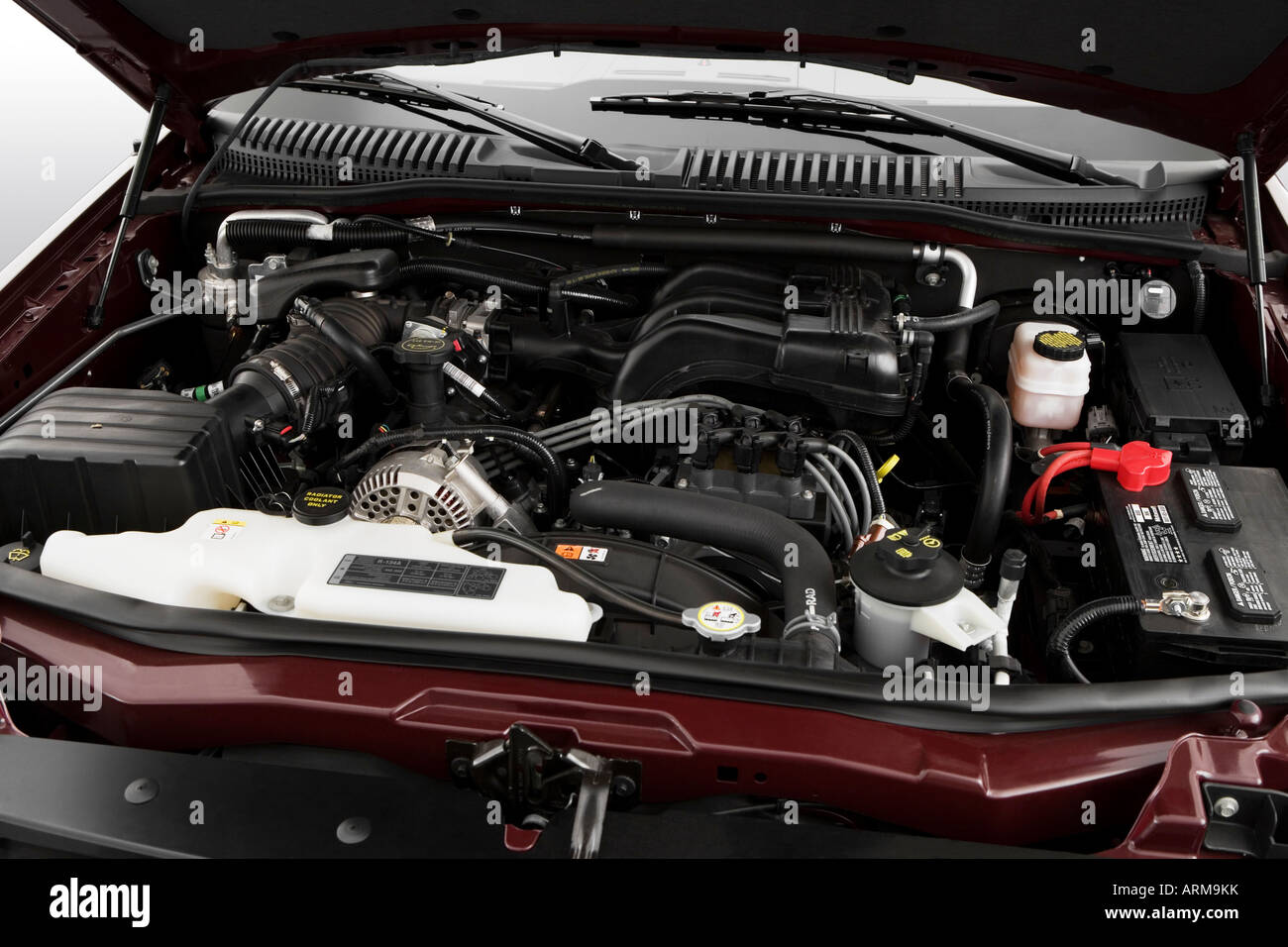 2008 Ford Explorer Limited in Red - Engine Stock Photo - Alamy