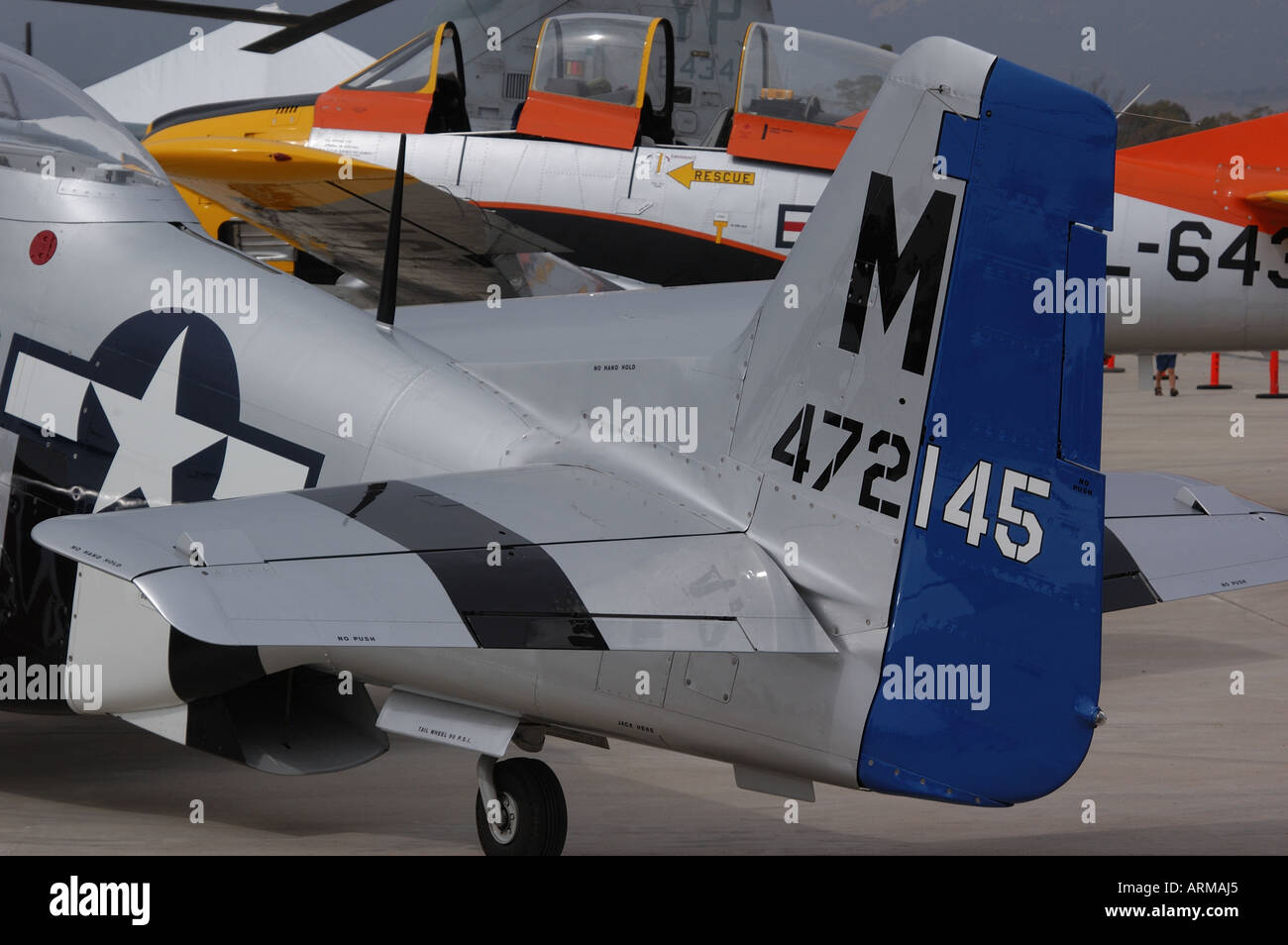 Ww ii war plane hi-res stock photography and images - Alamy