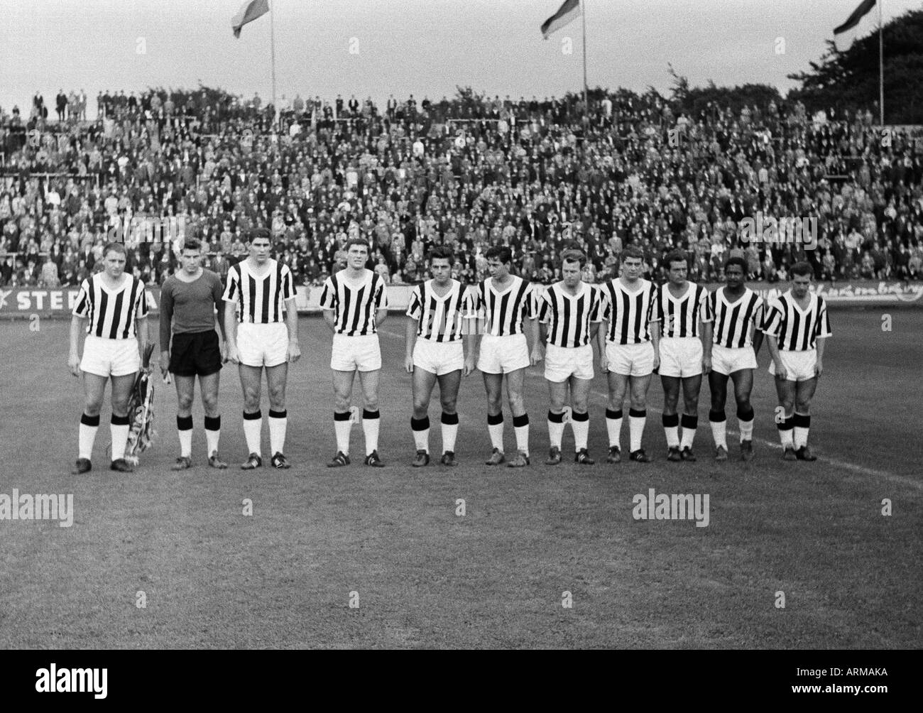 football, friendly game, 1965, Stadium am Uhlenkrug in Essen, ETB ...