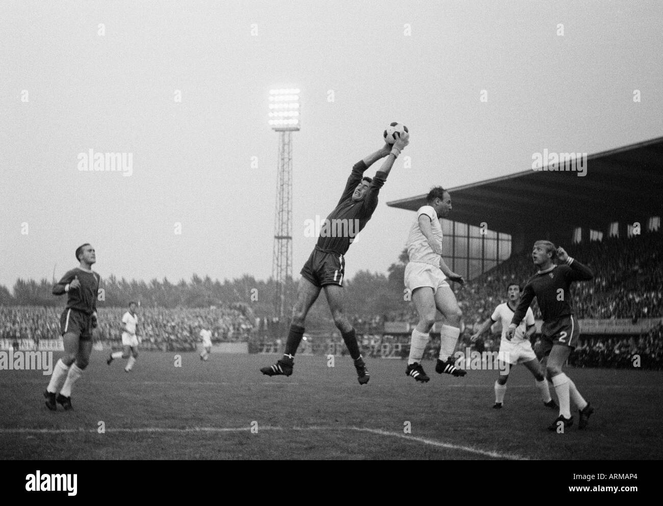 Ron harris hi-res stock photography and images - Alamy