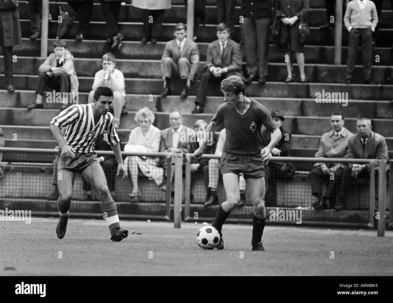 Match 3 game Black and White Stock Photos & Images - Alamy