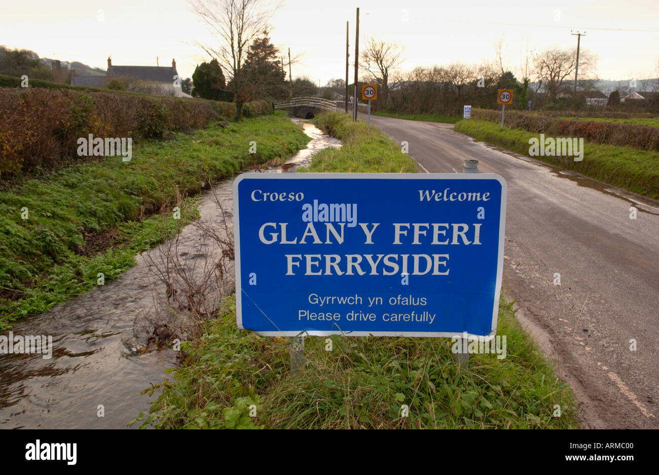 Ferryside carmarthenshire hi-res stock photography and images - Alamy