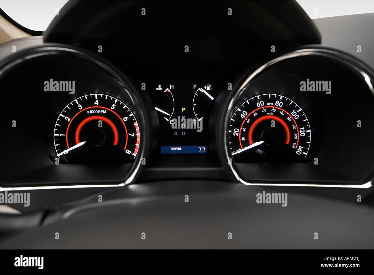 2008 Toyota Highlander Limited in Beige - Speedometer/tachometer Stock ...