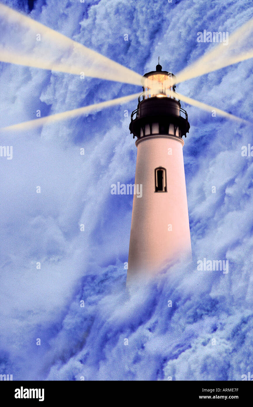 Stand alone lighthouse hi-res stock photography and images - Alamy