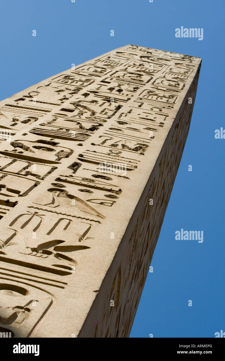 Granit obelisk in front of the first pylon Luxor Temple Luxor Nile ...