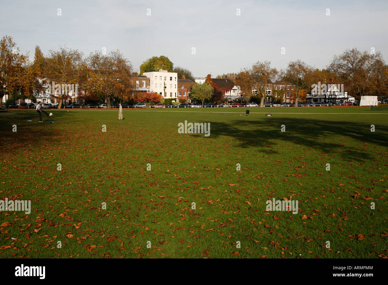 Kew Green in Kew, London Stock Photo - Alamy