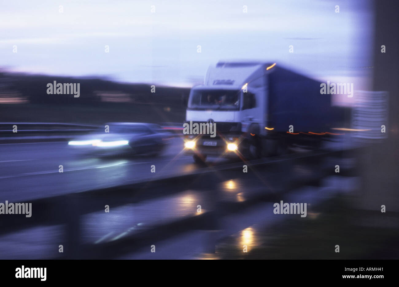 Lorry on road hi-res stock photography and images - Alamy