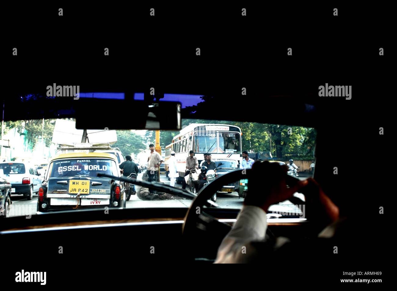 India morning rush hour hi-res stock photography and images - Alamy