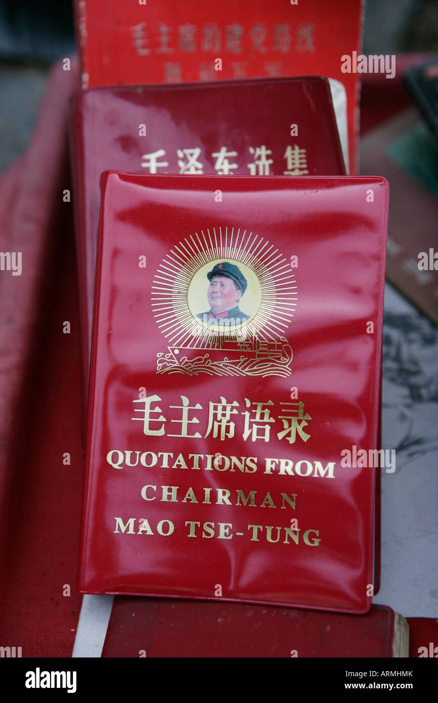 Chairman mao red book hi-res stock photography and images - Alamy Chairman mao red book hi-res stock photography and images - Alamy