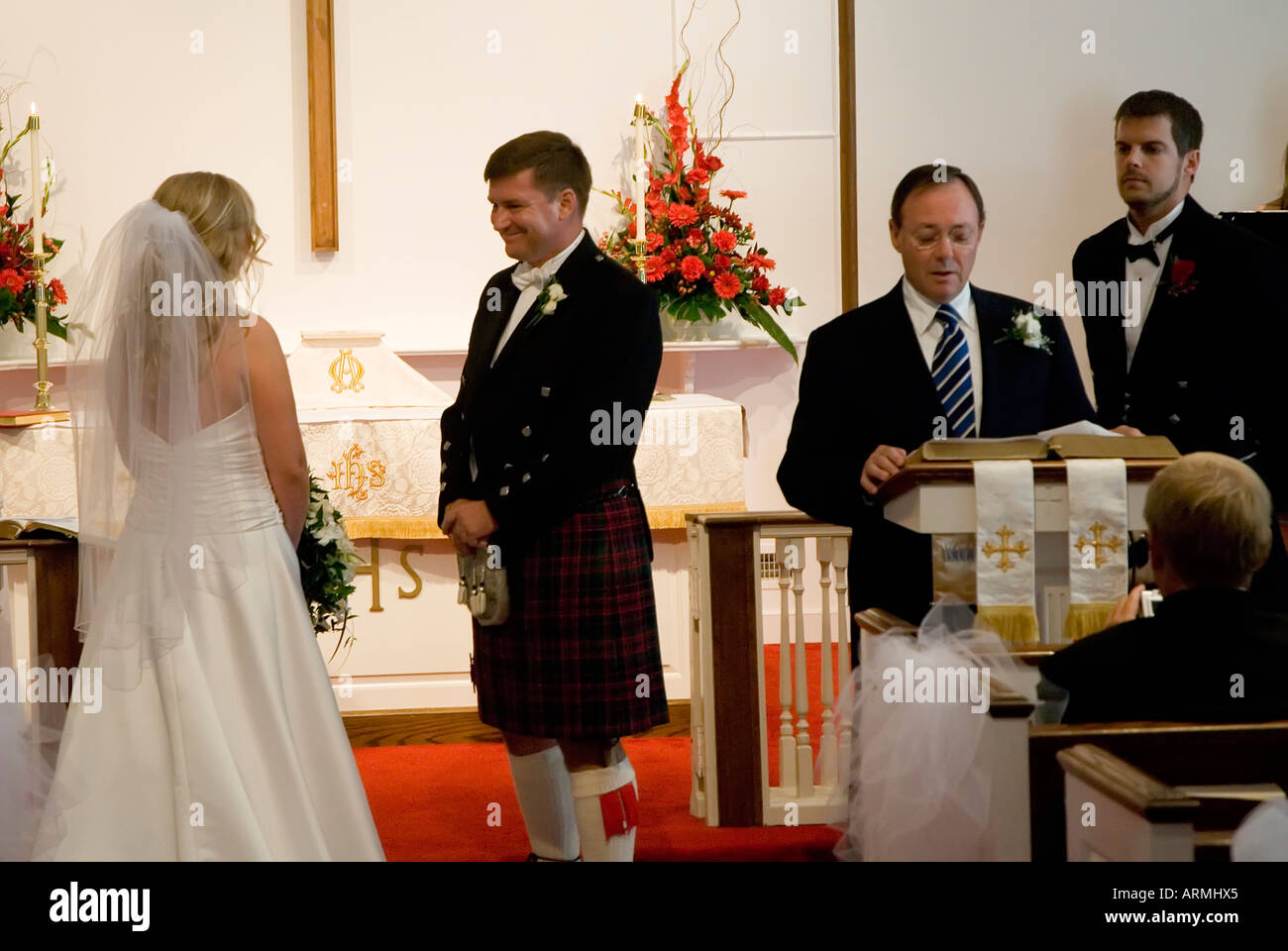 Mate ceremony hi-res stock photography and images - Alamy