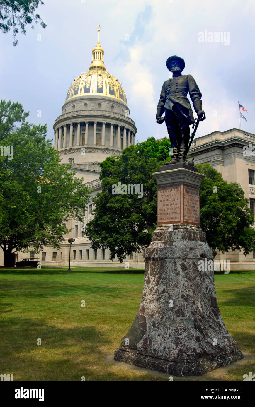 State Capitol Building at Charleston West Virginia WV Stock Photo - Alamy