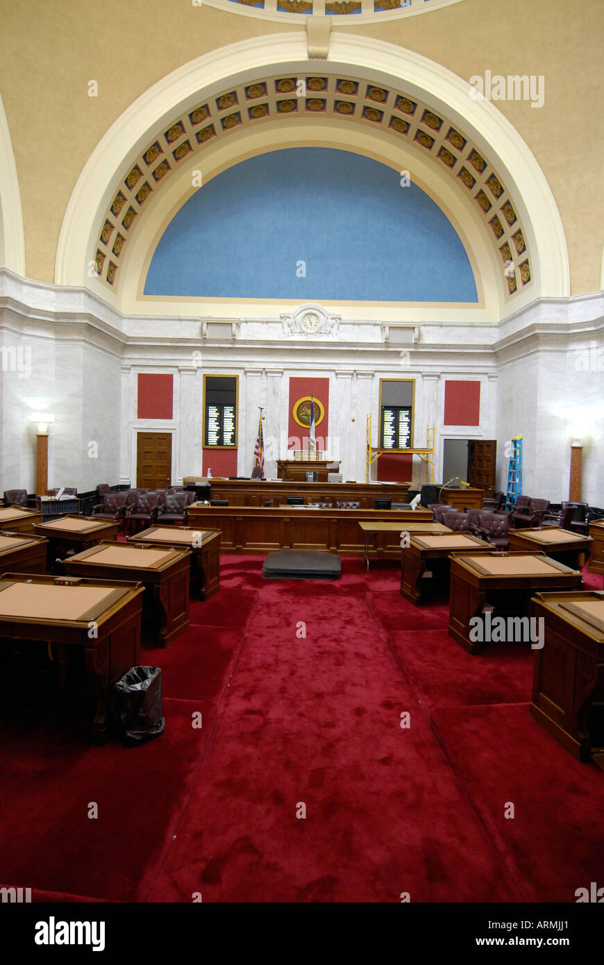 Virginia senate chambers hi-res stock photography and images - Alamy