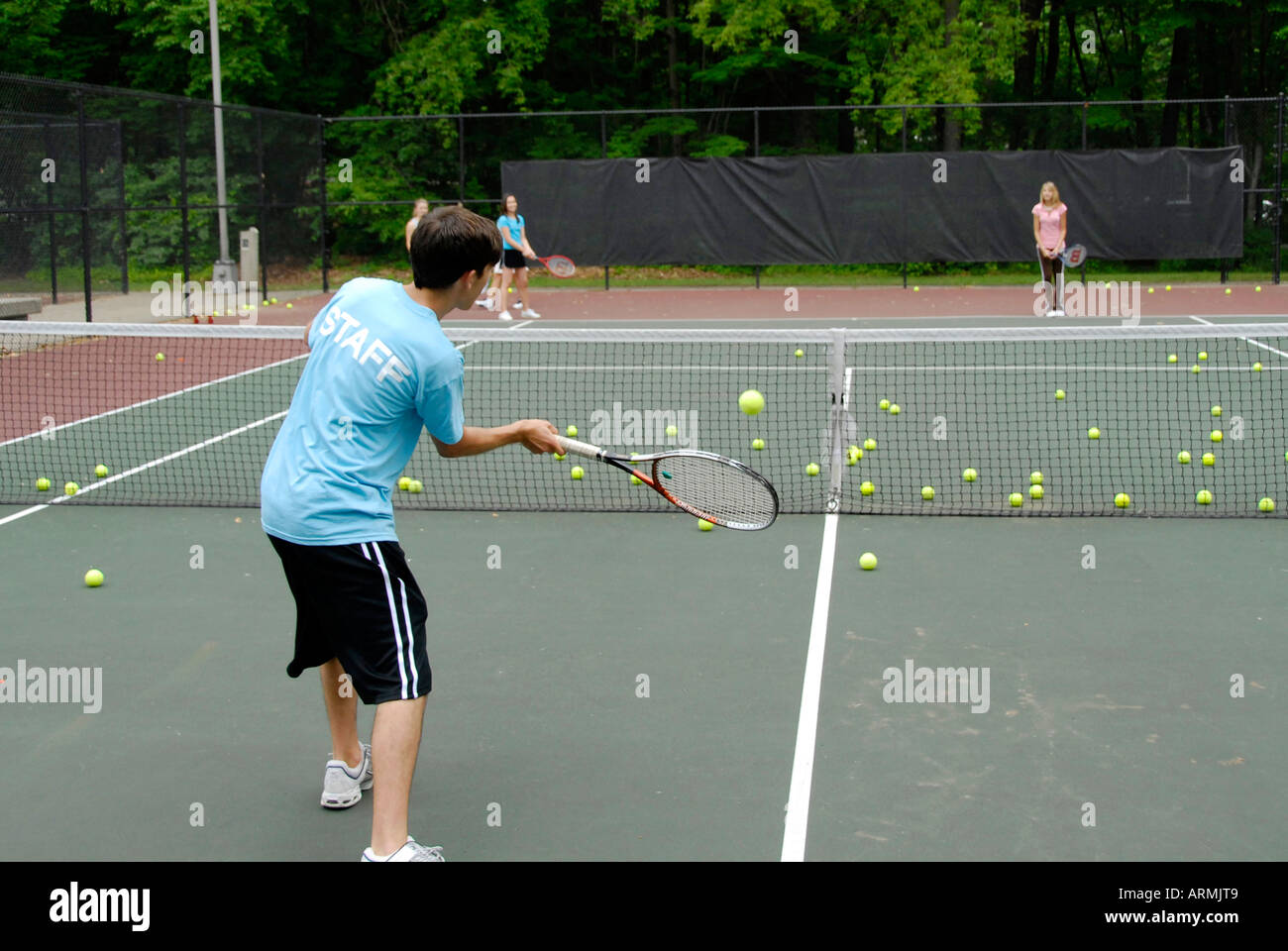 Tennis lesson hi-res stock photography and images - Alamy
