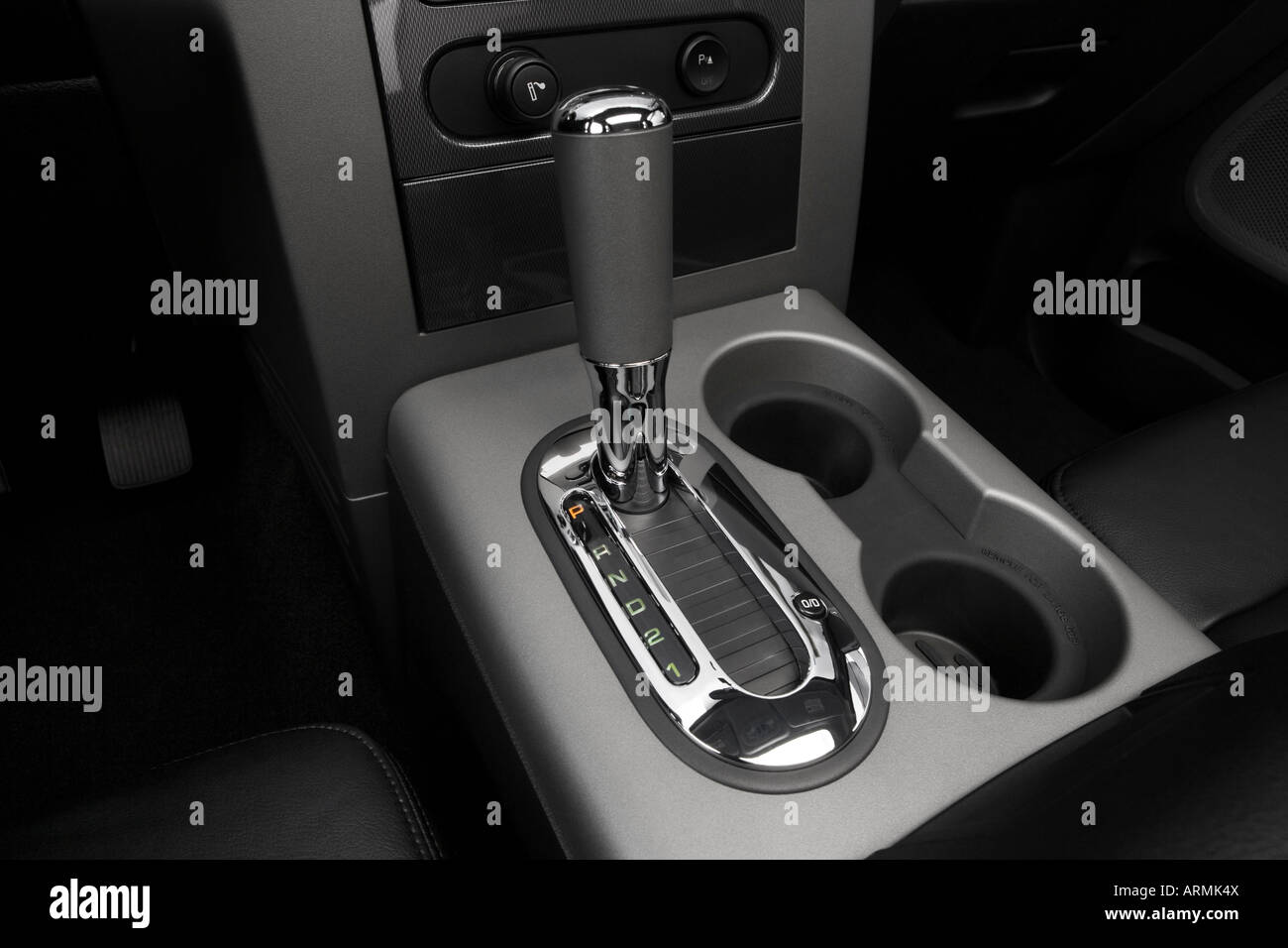 2008 Ford F-150 FX4 in Gray - Gear shifter/center console Stock Photo ...