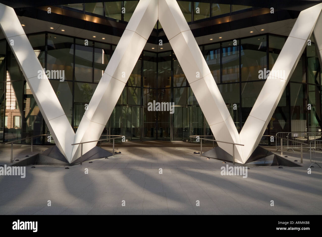 The Gherkin Building Entrance in the City Stock Photo - Alamy