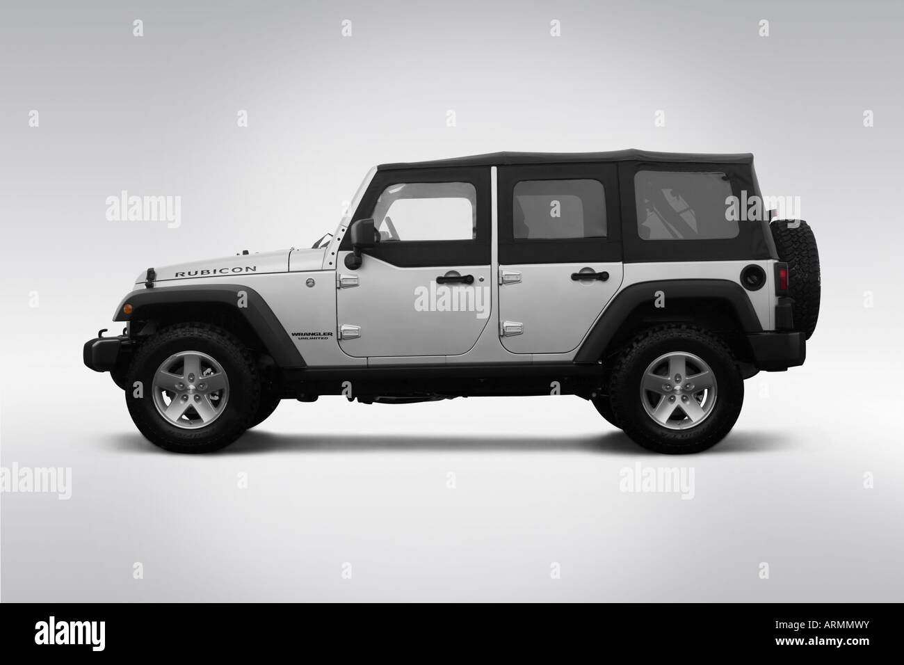 2008 Jeep Wrangler Unlimited Rubicon in Silver - Drivers Side Profile ...