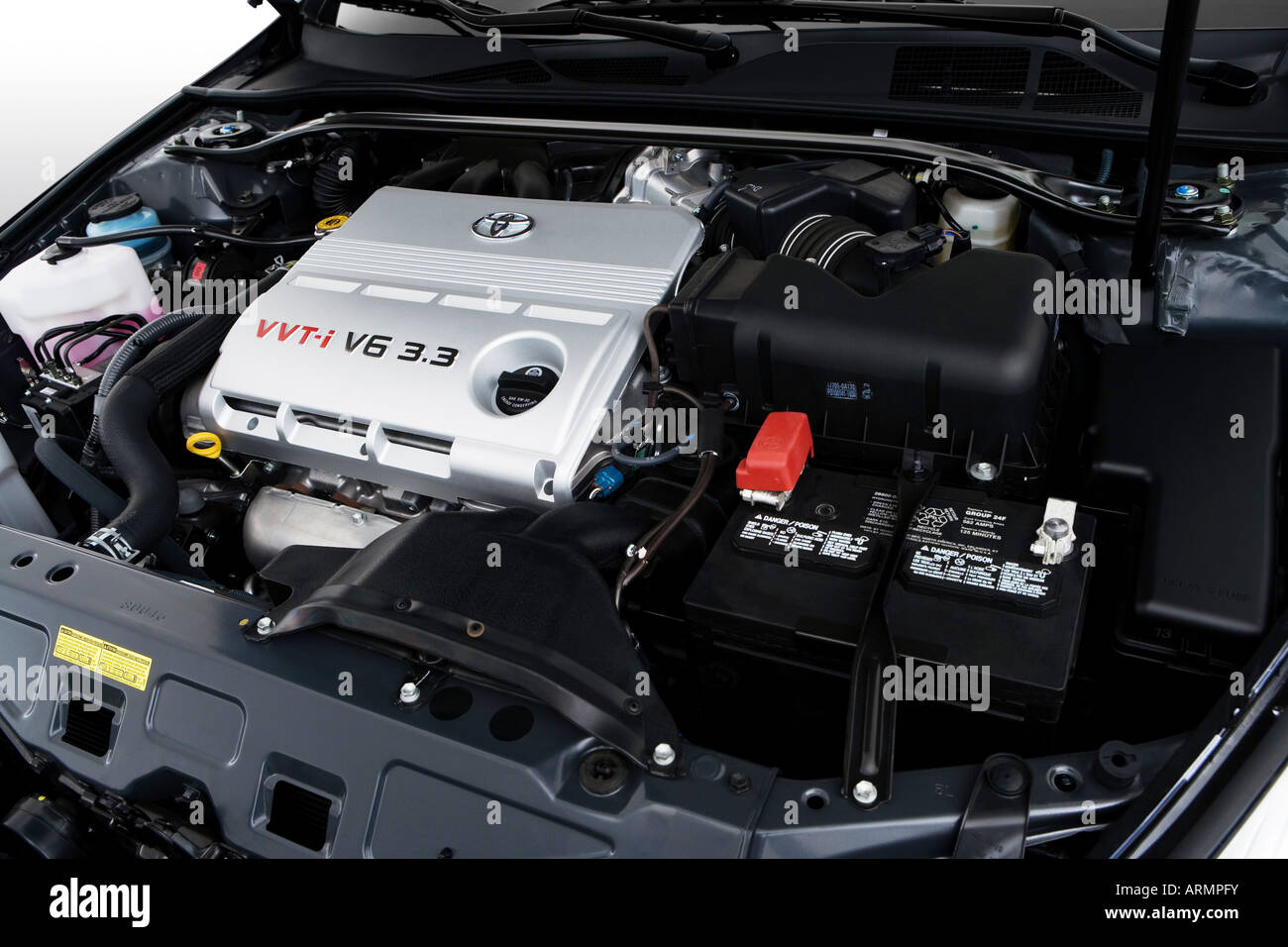 2008 Toyota Solara Sport in Gray - Engine Stock Photo - Alamy