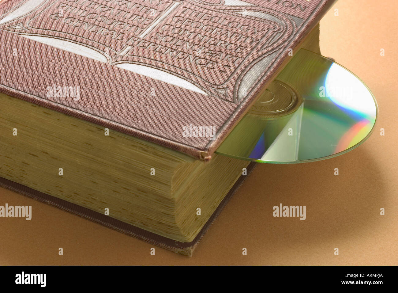 Book pages hi hi-res stock photography and images - Alamy