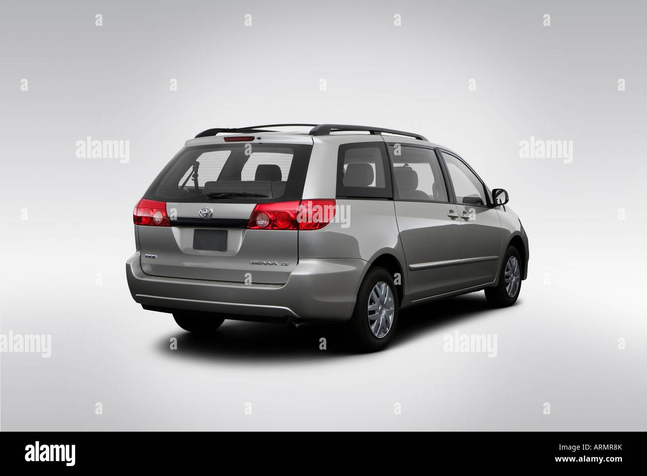 Toyota sienna 2008 hi-res stock photography and images - Alamy